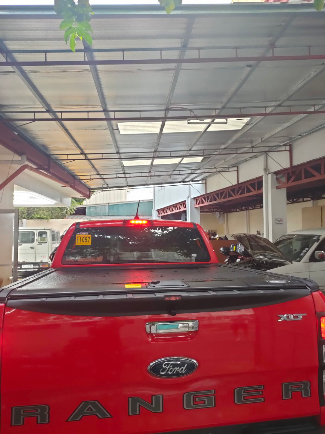 Shark Tailgate Spoiler for Raptor, XLS, XLT and FX4 2015-2022 – Shark ...